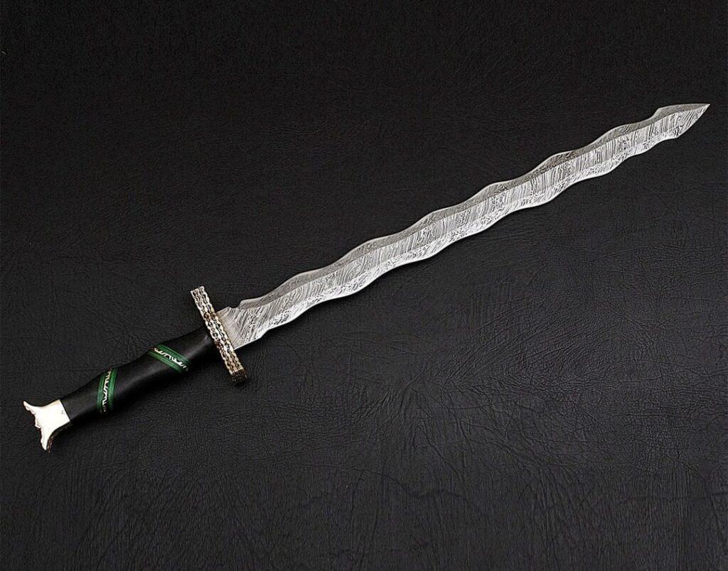 Custom Handmade Damascus Steel Sword Battle Ready
